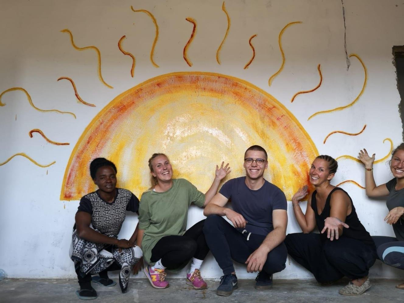 Joy Group volunteer exchange in Tanzania - Voluntouring.org